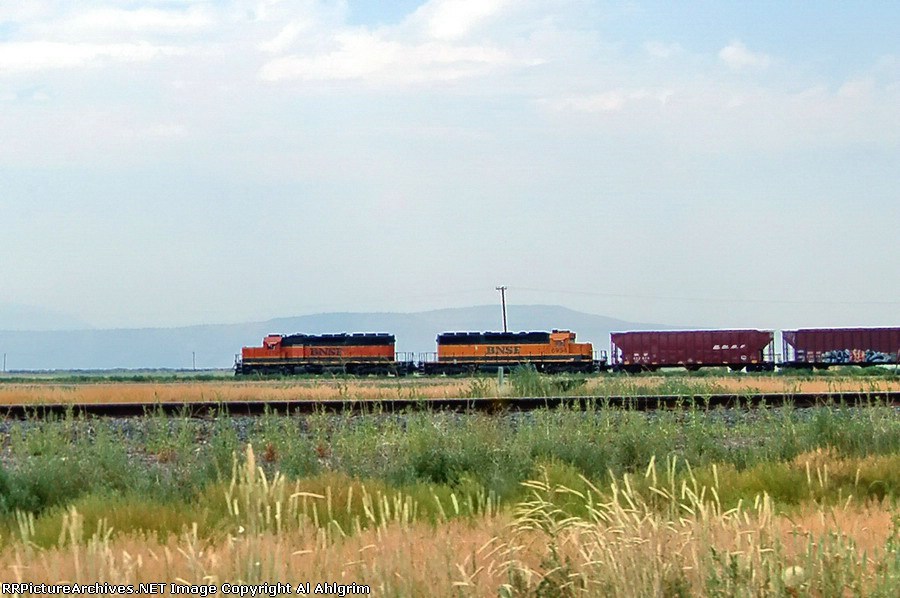 BNSF 6772 & 6954